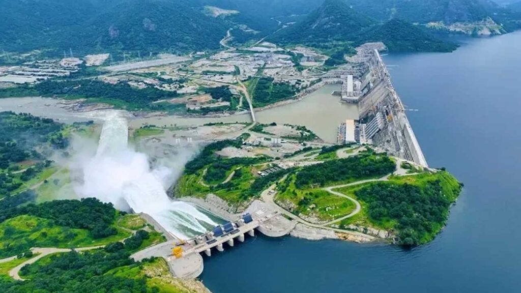 The 80 Billion Dollar Dam That Could Power Half of Africa